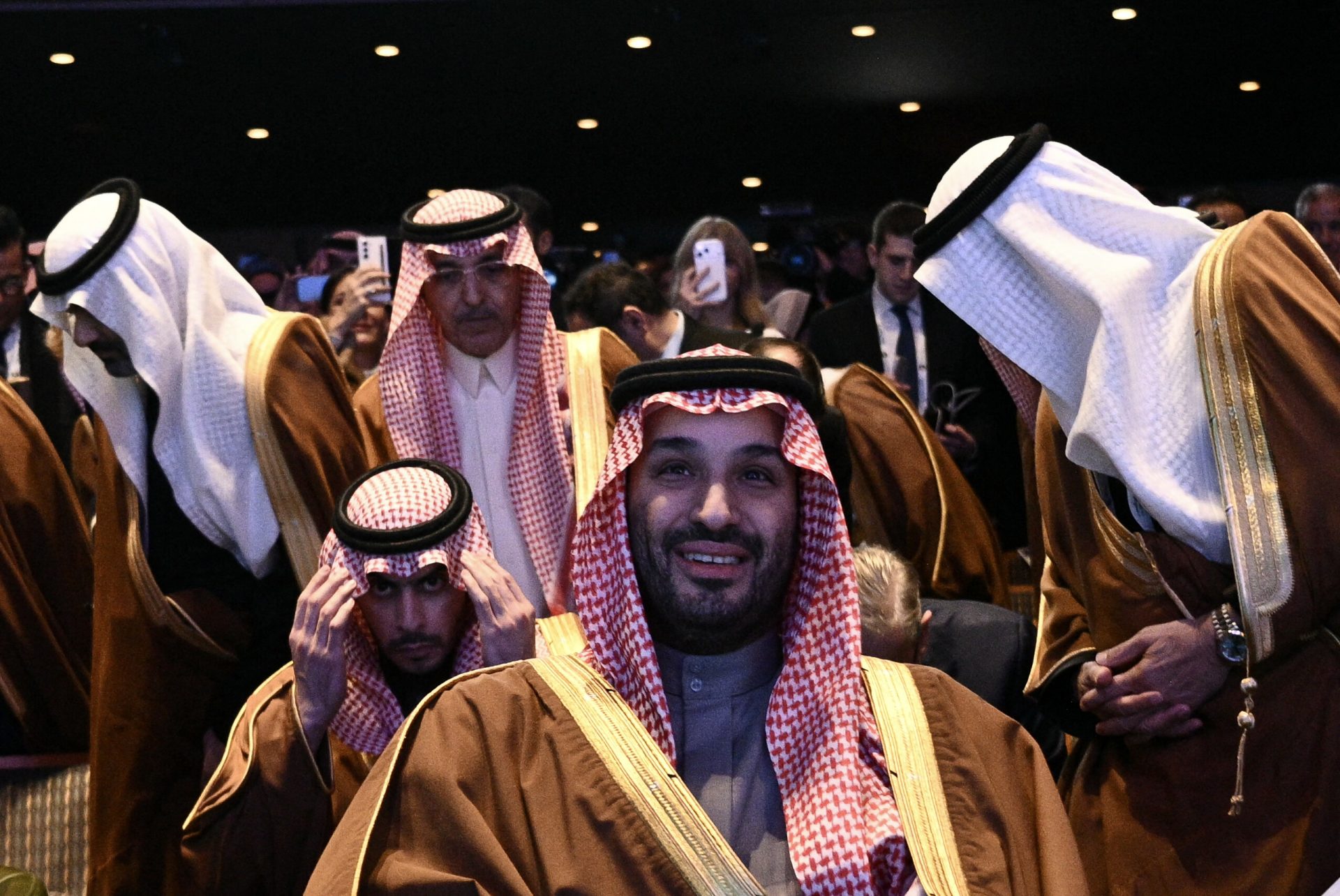 The return of feudal diplomacy